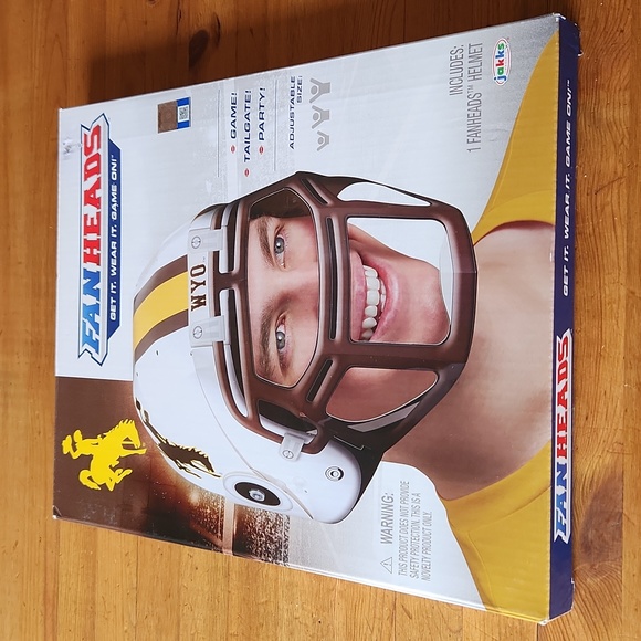 University of Wyoming Cowboys 🤠 | Accents | New Fanheads Cu Buffs ...